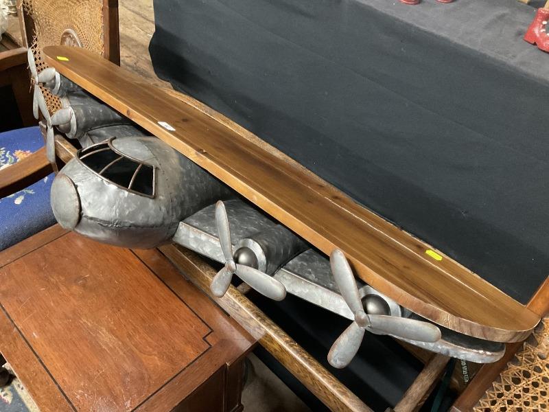 EJ Ainger Auctioneers and Valuers Item Detail