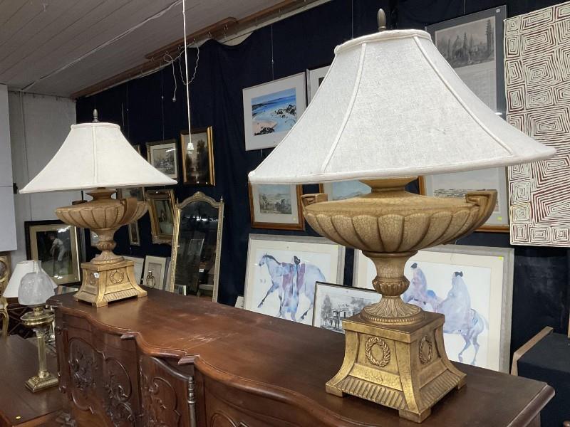 EJ Ainger Auctioneers and Valuers Item Detail