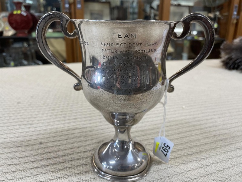 EJ Ainger Auctioneers and Valuers Item Detail