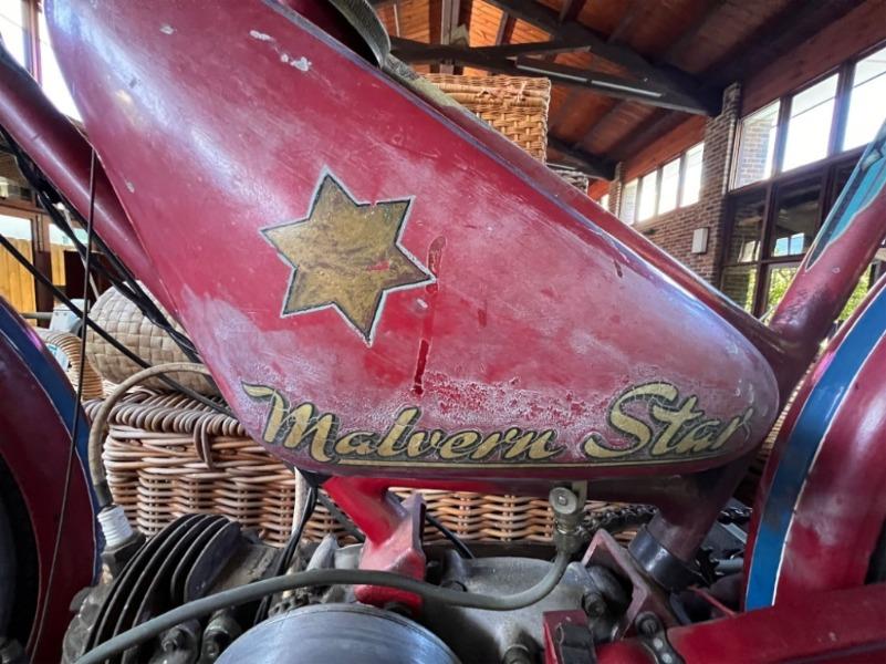 EJ Ainger Auctioneers and Valuers Item Detail